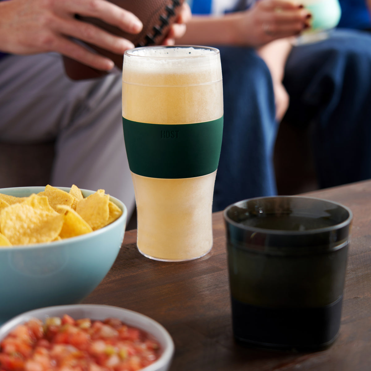 Host FREEZE Beer Glasses, Frozen Beer Mugs, Freezable Pint Glass Set ...